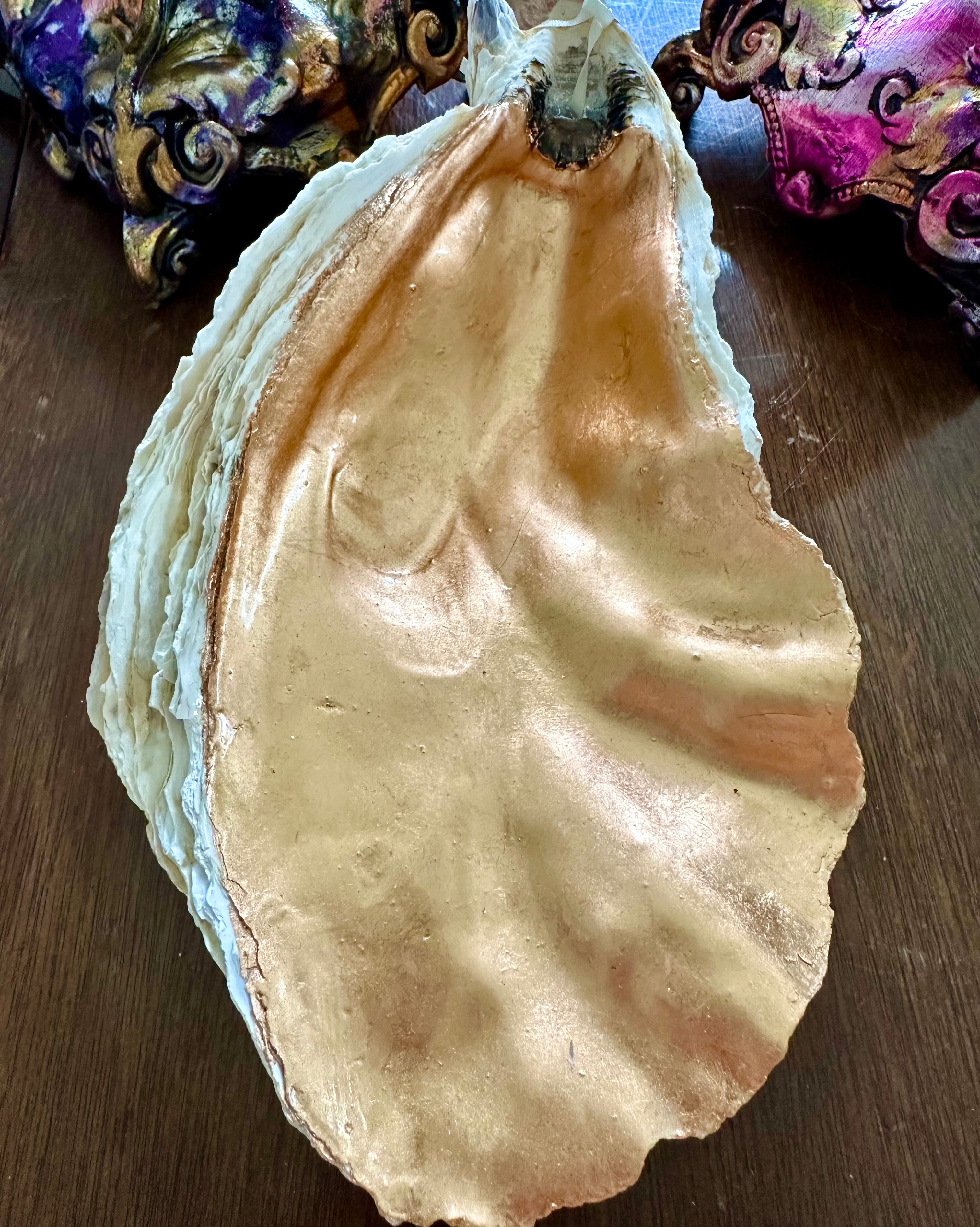 Giant Gilded Oyster Shell - Rose Gold – PAINTED studio